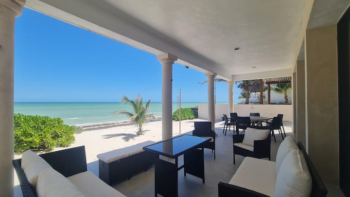 Casa Tropical Frente Al Mar Y Playa Y Con Piscina - Yucatan