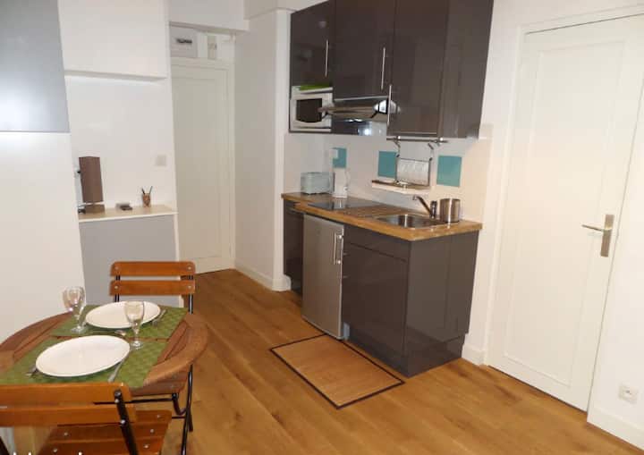 Charmant Studio Tout éQuipé Aux Abbesse
Montmartre - Paris