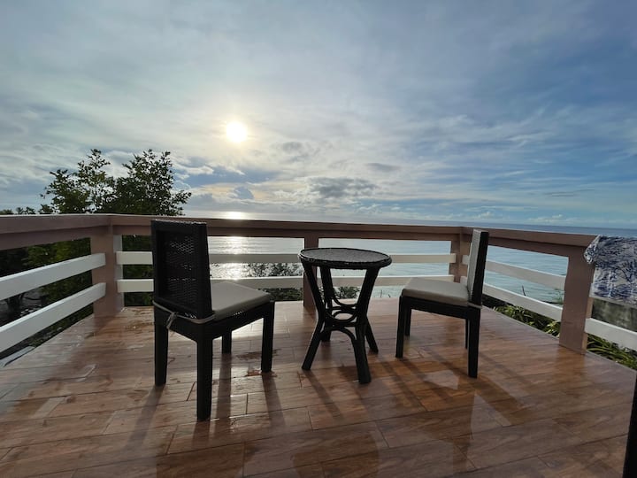 Beach House For Relaxation - Enrique Villanueva