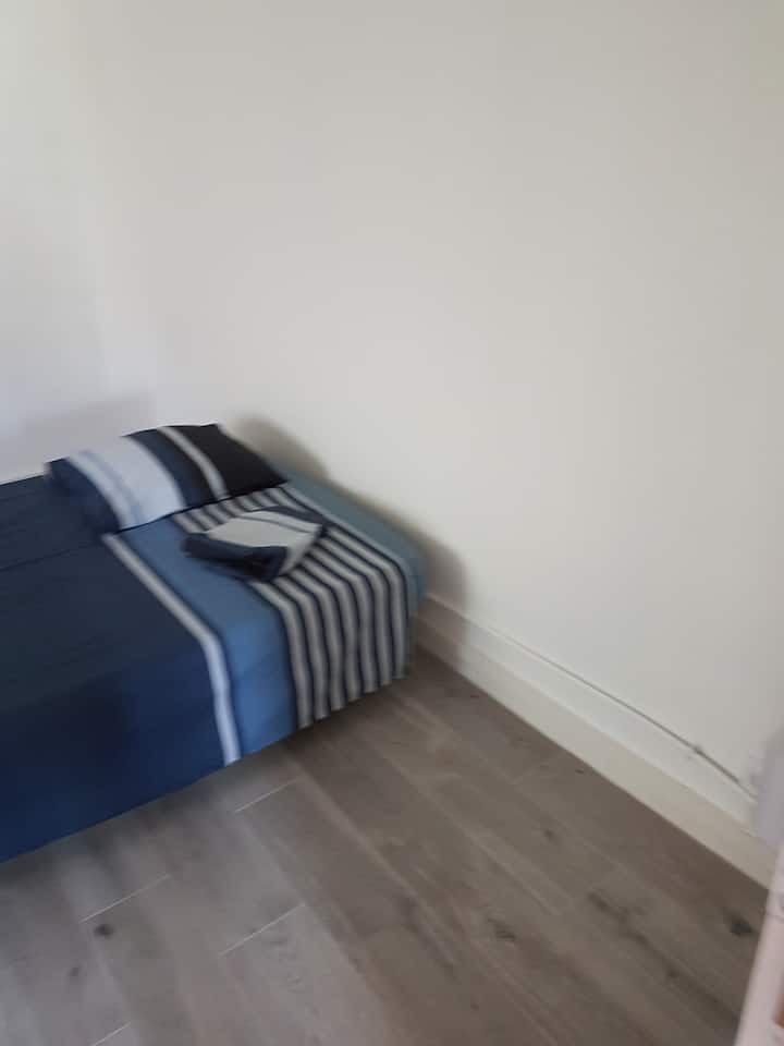 Studio De 17m2 Au Calme A 2 Minutes De La Ville - 阿萊