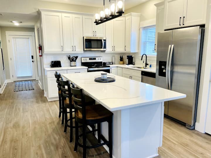 New! 3 Bdrm Condo W Private Hot Tub - "Beach Dune" - Corolla, NC