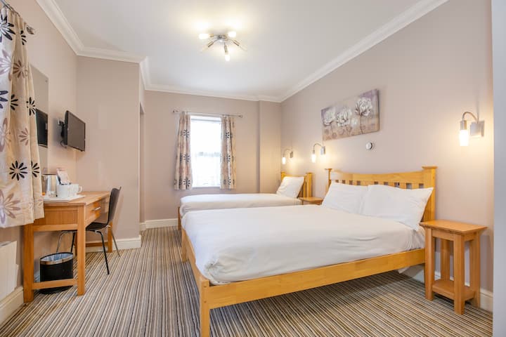 Marlborough Hotel- Classic Family - Norwich