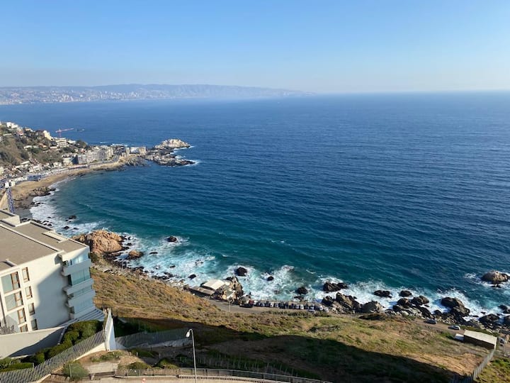 Lindo Depto Con Vista Despejada En Reñaca Norte - Viña del Mar