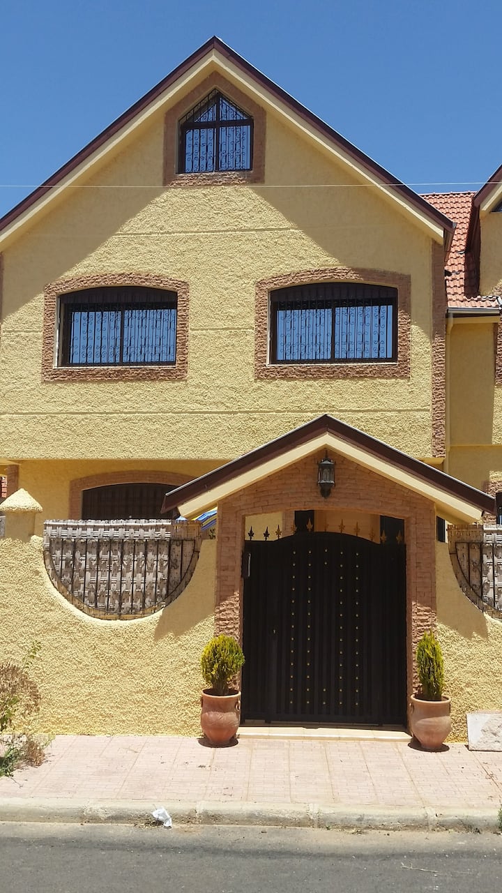 The Orchard Cozy & Comfy Apartment N.1 - Ifran