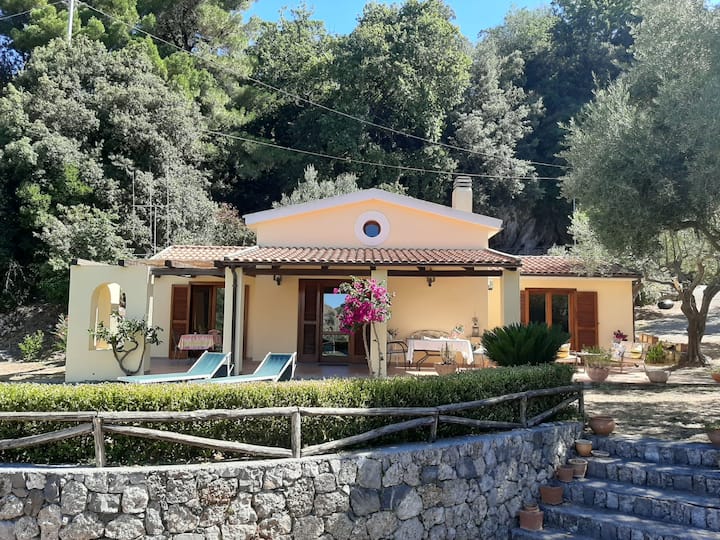Heerlijk Vrijstaand Vakantiehuis - Maratea