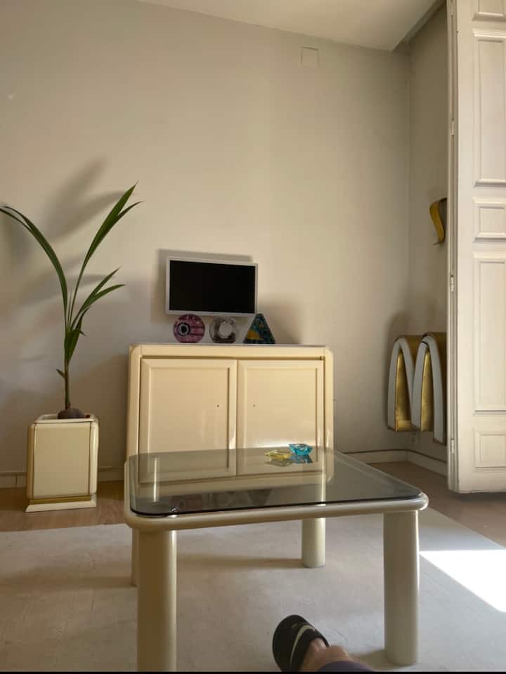 Apartamento 1 Dormitorio En Malasaña - Madrid