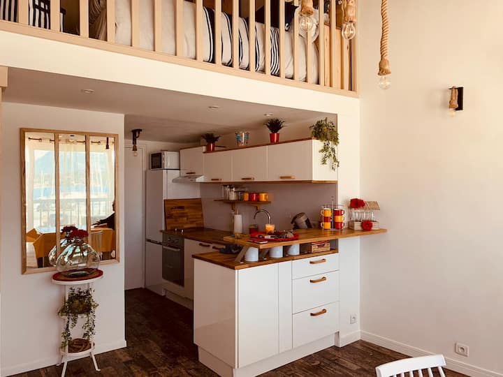 Superbe Studio Sur La Plage Des Oursinières - Le Pradet