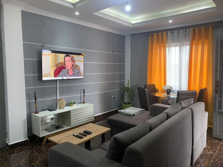 Bel Appartement Dans Un Secteur Calme Et Sécurisé - Kinshasa