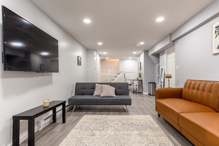 New 1-bedroom Apt W/ Laundry Near Nyc Train! - Newark, NJ