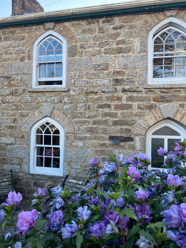 Cozy Grade 2 Listed Two Bedroom Cornish Cottage - Praa Sands