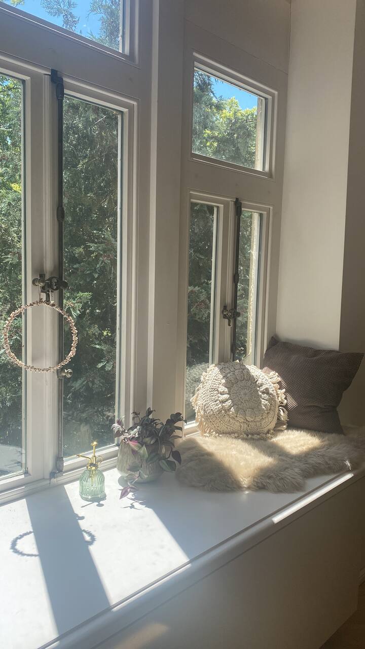 Magische Galeriewohnung In Einer Villa An Der Ems - Leer