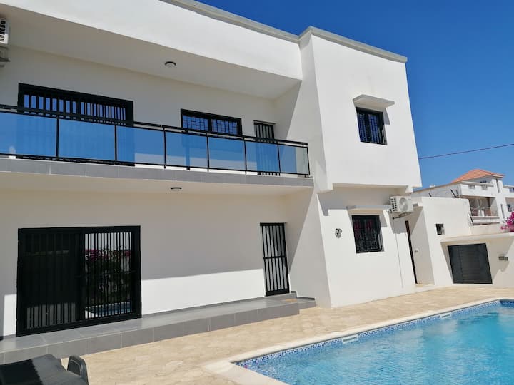Chez Amy Et Seydou. Villa Contemporaine Neuve - Senegal