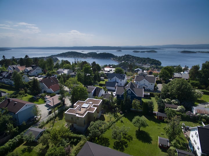 Romslig, Sentral Og Stille Leilighet - Oslo