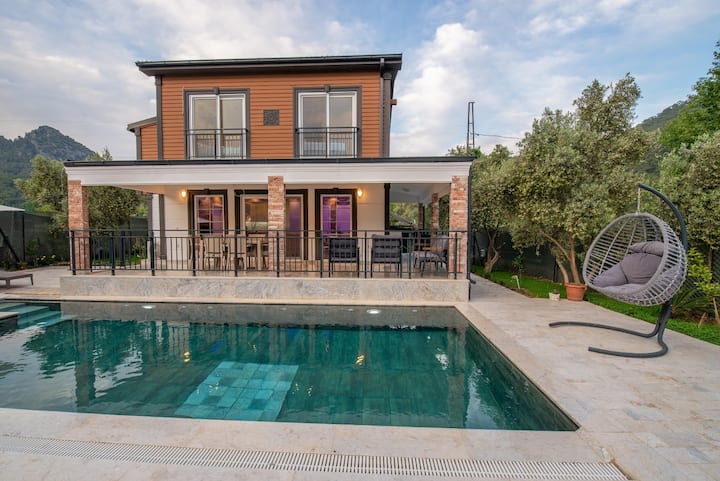 Vi̇lla İKi̇zler - Göcek