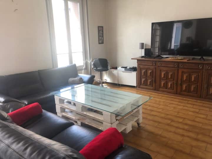 Grande Chambre Lumineuse, 5 Min Paris - Arcueil