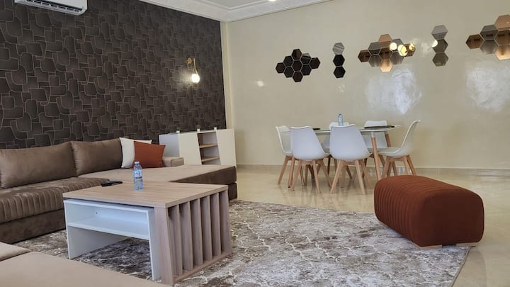 Charming New  Large Luxurious Apartment. - 丹吉爾