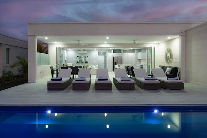 Beautiful, Modern 3 Bedroom Villa With Sea Views - Barbados