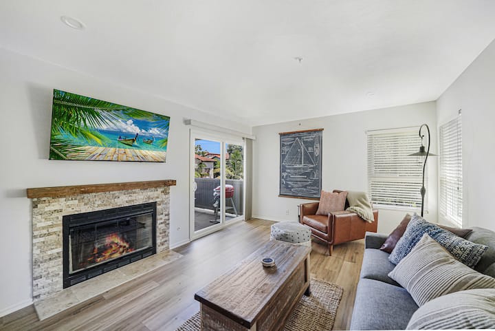 Starboard Charm - Walk To Beach! Pool! Fireplace! - Laguna Beach, CA