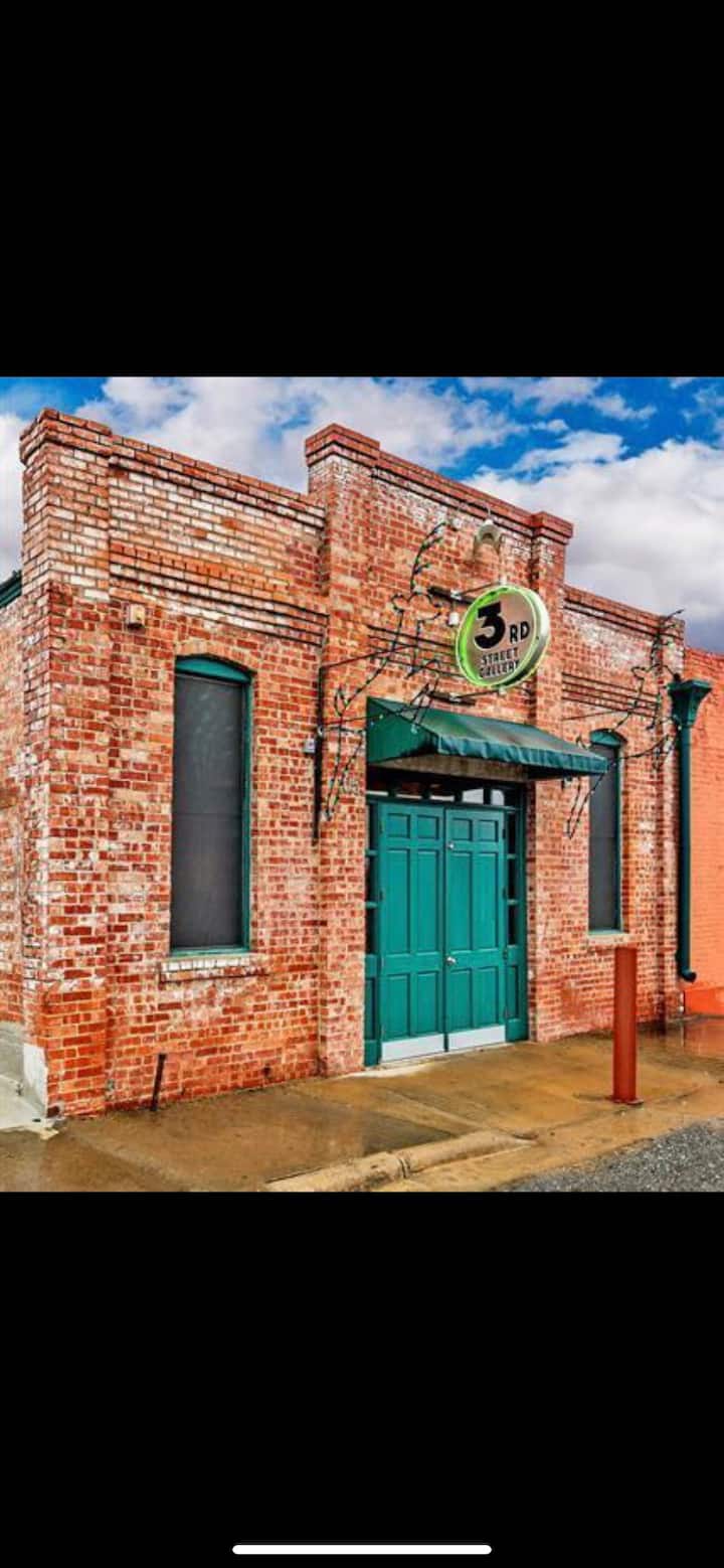 Delightful 1 Bedroom Art Studio - Bonham State Park, Bonham