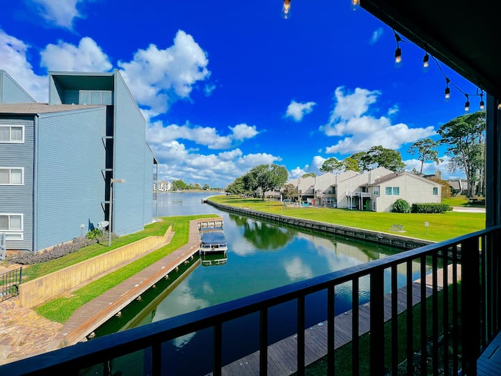Lakefront Condo/beautiful 1 Bedroom/gorgeous View - Texas