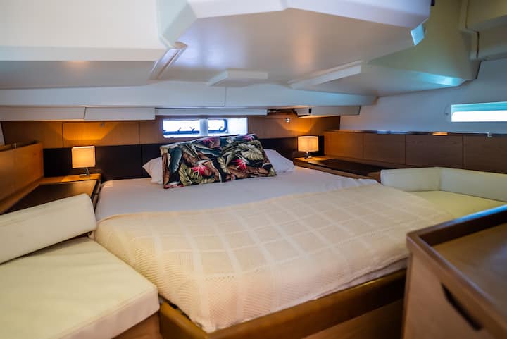 6 Handpicked Yacht Charters In Fiji - Updated 2025 | Trip101