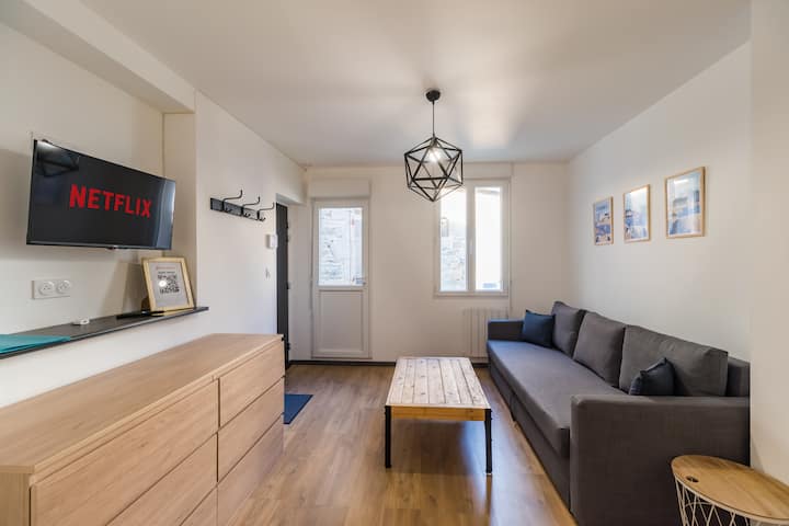 Agréable Studio, Terrasse Privée Centre Ville - Lannion