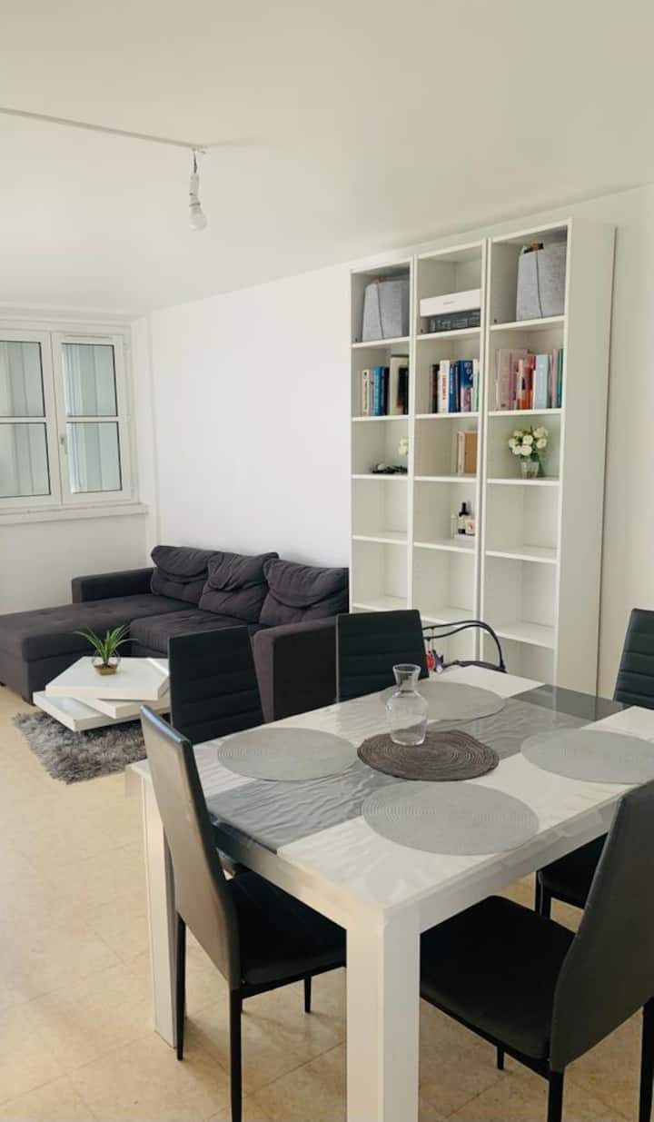 15 Min. De Paris: 2 Chambres, Baby-friendly - Rueil-Malmaison