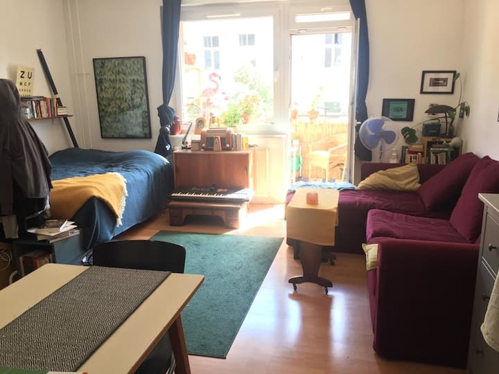 Cosy 2 Room Flat With Beautiful Balcony By Canal - Berlin