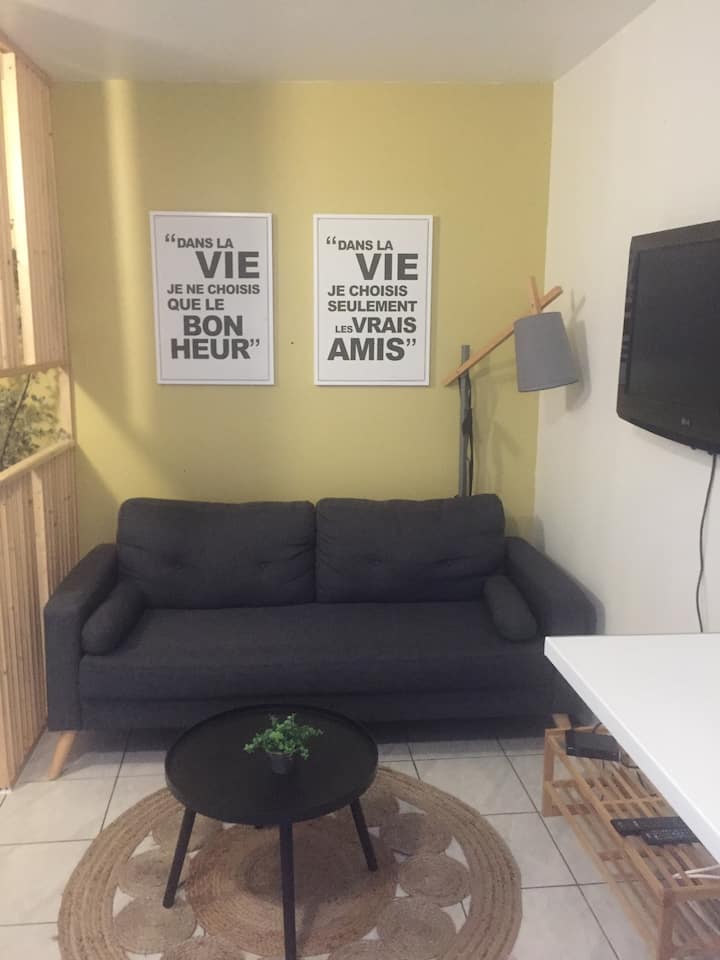 Les Gites Chérois - Agréable Rdc Maison-2personnes - Anse