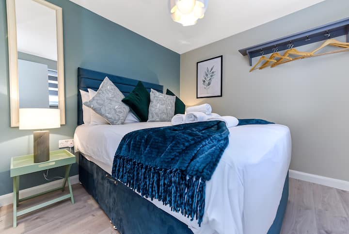 Great 4br House - London