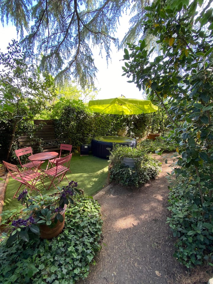 Gite Ravissant Avec Jacuzzi - Vaison-la-Romaine
