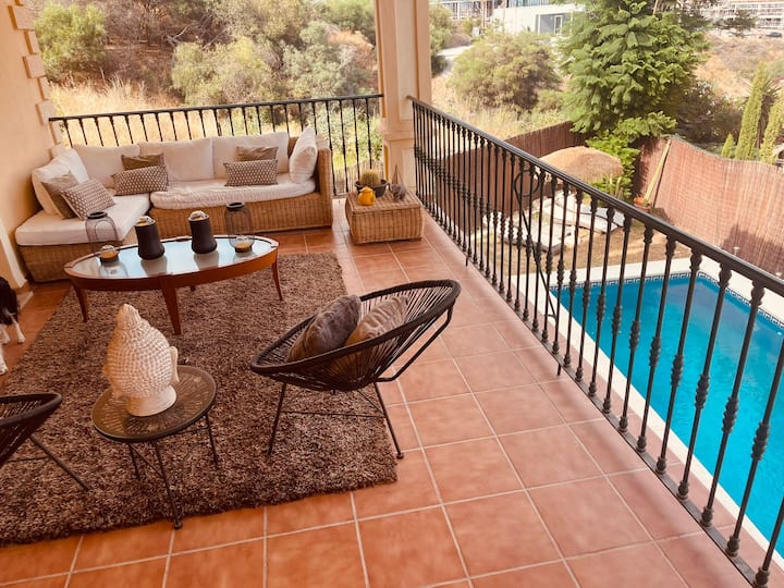 Villa 4 Dormitorio Y Piscina - La Cala de Mijas