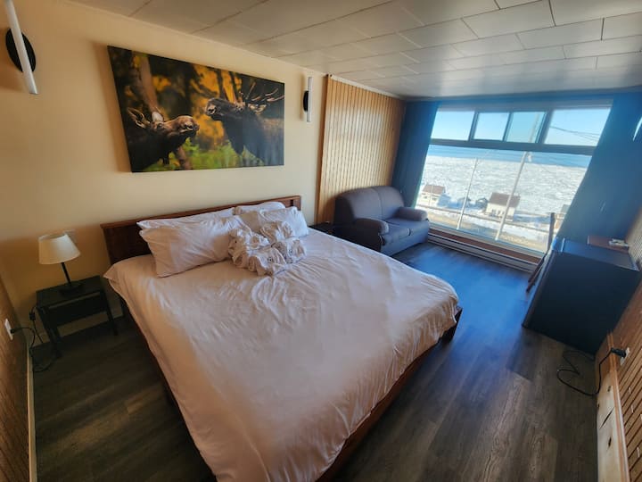 * Auberge Du Cap #6 * Confortable * Vue Sur La Mer - Sainte-Anne-des-Monts