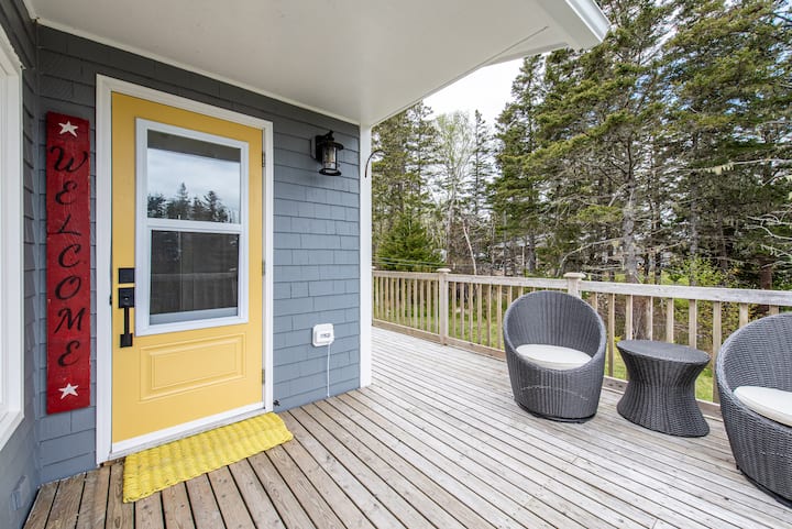 Puddin’ Pan - Cozy Beach Cottage On The Atlantic. - Liverpool, NS, Canada