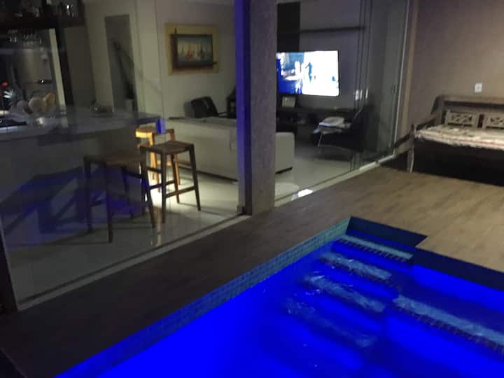 Sobrado Agradável E Aconchegante Com Piscina! - Foz do Iguaçu