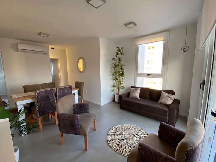 Hermoso Departamento Nuevo En El Centro De Posadas - Posadas