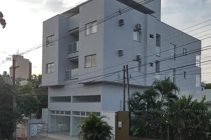 Apartamento Com 2 Quartos No Centro. - Foz do Iguaçu