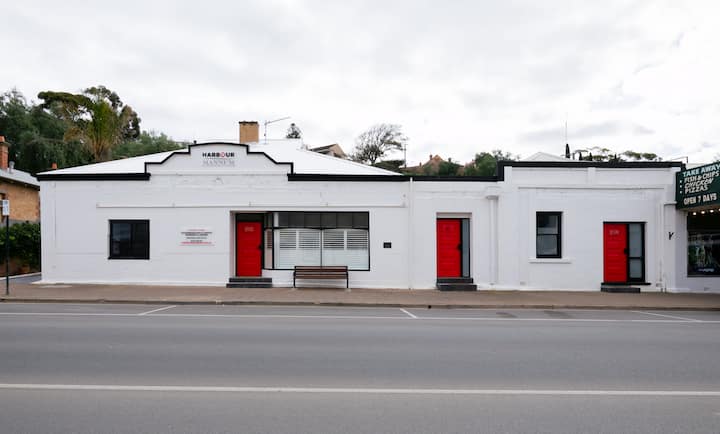 Harbour Mannum, Historic, Stylish And Central. - Mannum