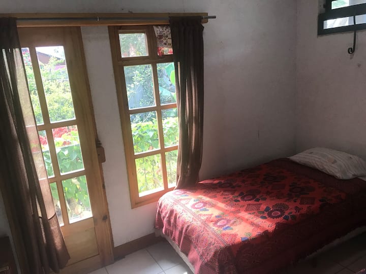 Lovely Apartment With Amazing Garden - San Lucas Tolimán