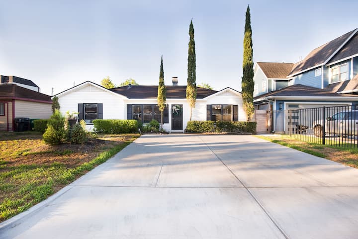 The Pines Heights - Houston, TX