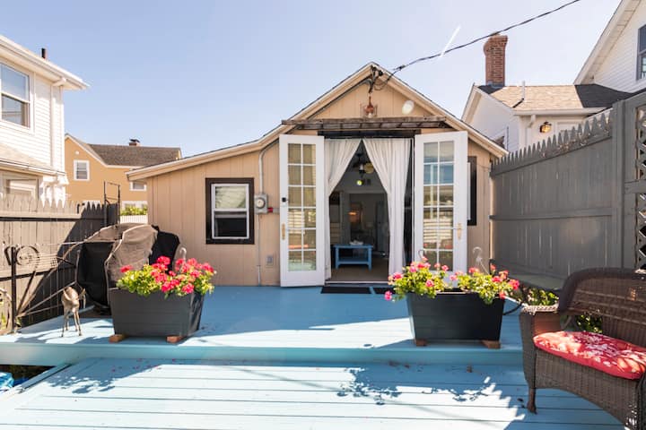 Mashnee Island Vacation Rentals & Homes - Bourne, MA | Airbnb