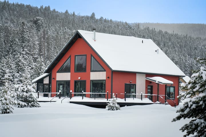 Rising Sun - Endless Adventures At Georgetown Lake - Discovery Ski Area, MT