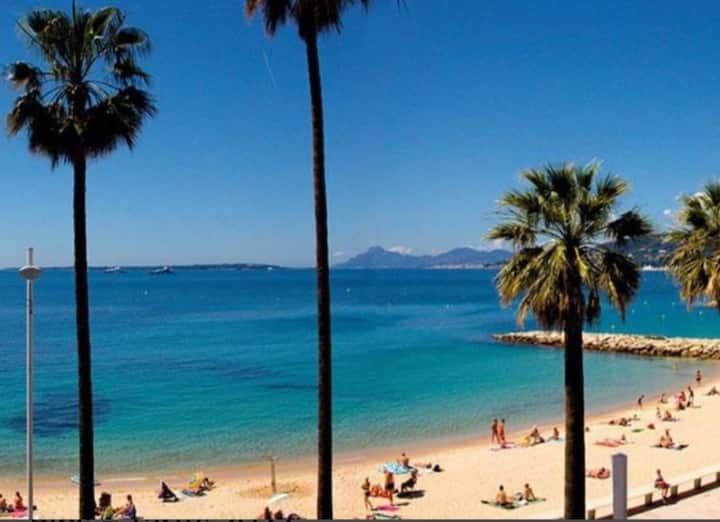 Idéalement Situé Juan Les Pins Studio 3 Personnes - アンティーブ