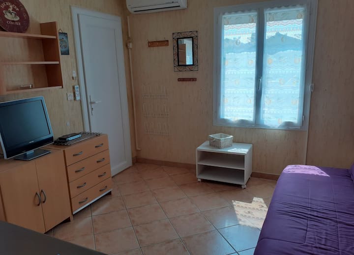 Logement Avec Piscine - Caromb. - Mont Ventoux