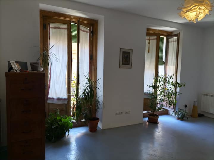 Precioso Apartamento En El Centro De Madrid - Madrid