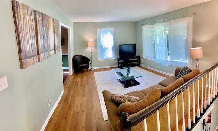 Private Bedroom Near Downtown Cary - Cary, NC