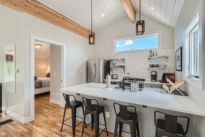 Berkeley Hidden Gem 1br, Full Kitchen W Patio - Denver, CO