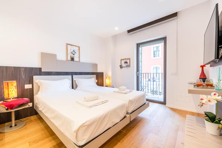 Central & Elegant Room A Few Steps From Station - Bari