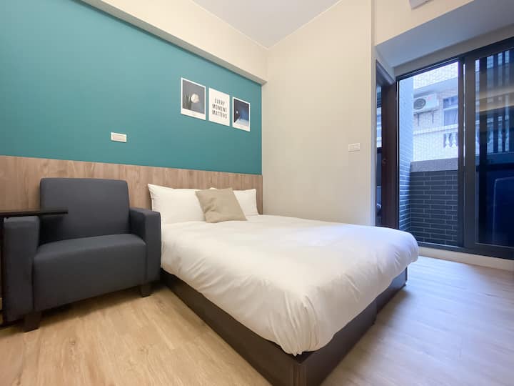 3d3『巷弄靜謐好好休息』陽台雙人房 - Taichung