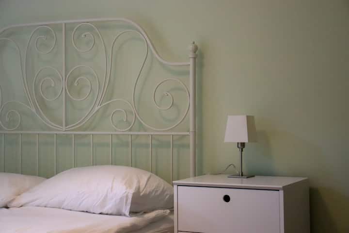 Cozy Room Near Beach & City Centre, Free Parking - Haarlem